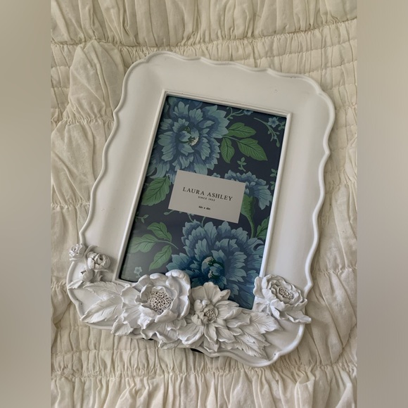 Laura Ashley | Accents | New Laura Ashley White Picture Frame | Poshmark